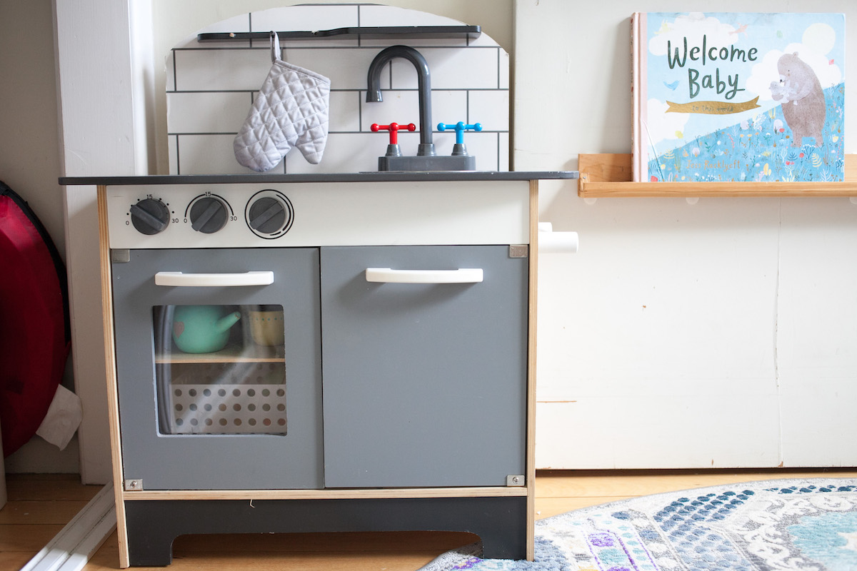 House Tour: Kids Shared Bedroom + How to Make Do in a Small Bedroom ...